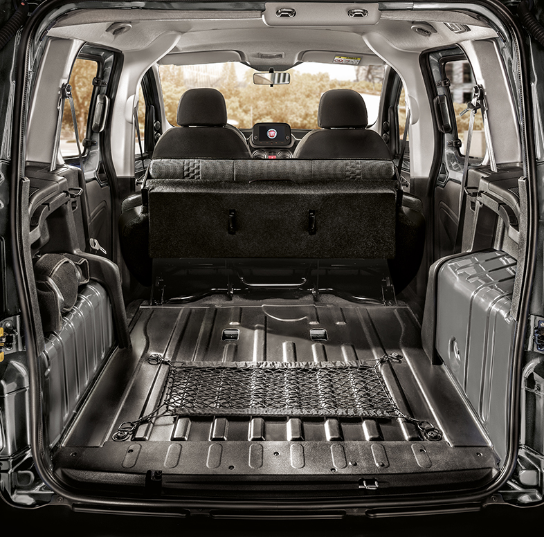 Fiat Fiorino Combi | Pictures and Videos | Fiat Professional