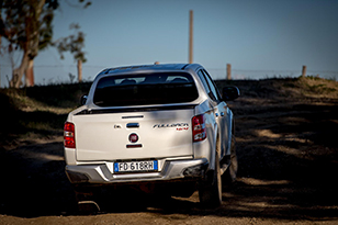 Fullback: Malagrotta off-road extreme test | Fiat Professional